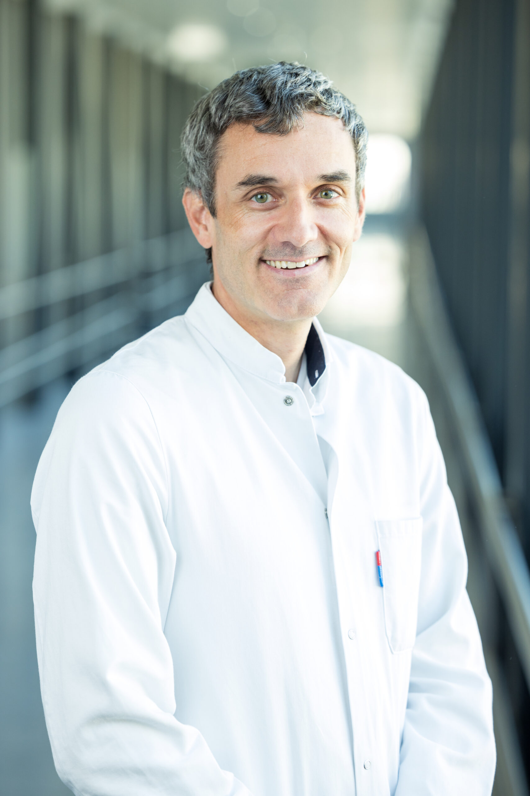 Assoz. Prof. Priv.-Doz. Dr. Rupert Oberhuber, PhD, FEBS - Chirurgie ...